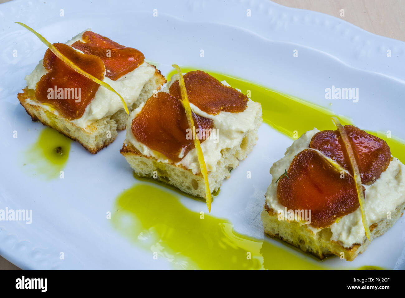 europe, greece, cyclades, tinos, island, town, itan ena mikro karavi ...