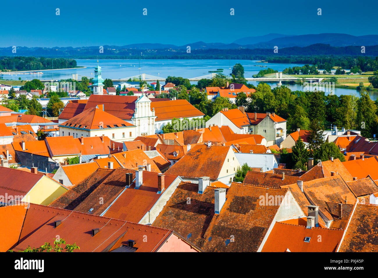 City cities tourism travel destinations sightseeing hi-res stock ...