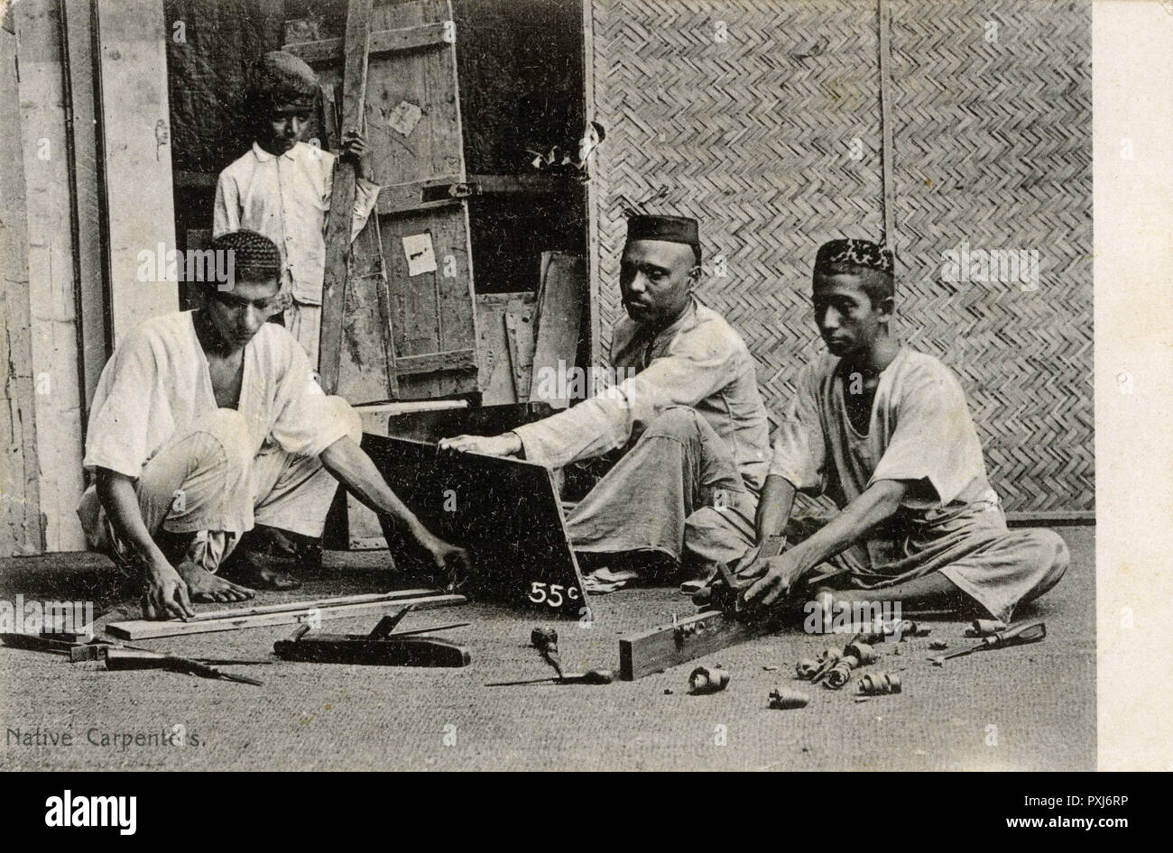 India carpenter hi-res stock photography and images - Alamy