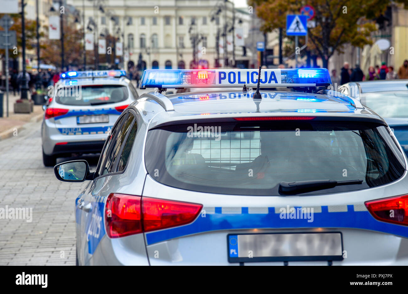 Neon lights car hi-res stock photography and images - Alamy