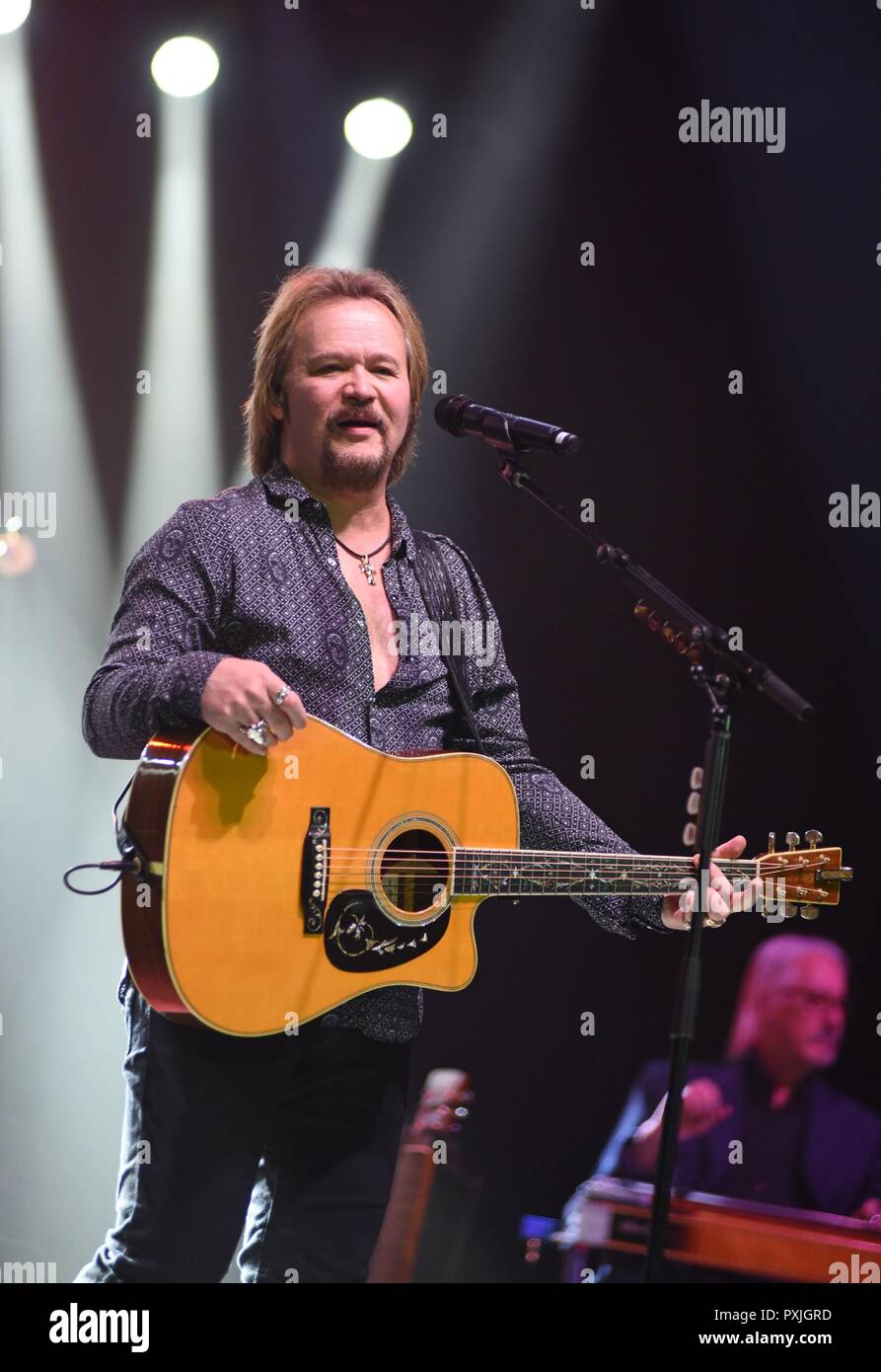 Travis Tritt In Concert High Resolution Stock Photography and Images ...