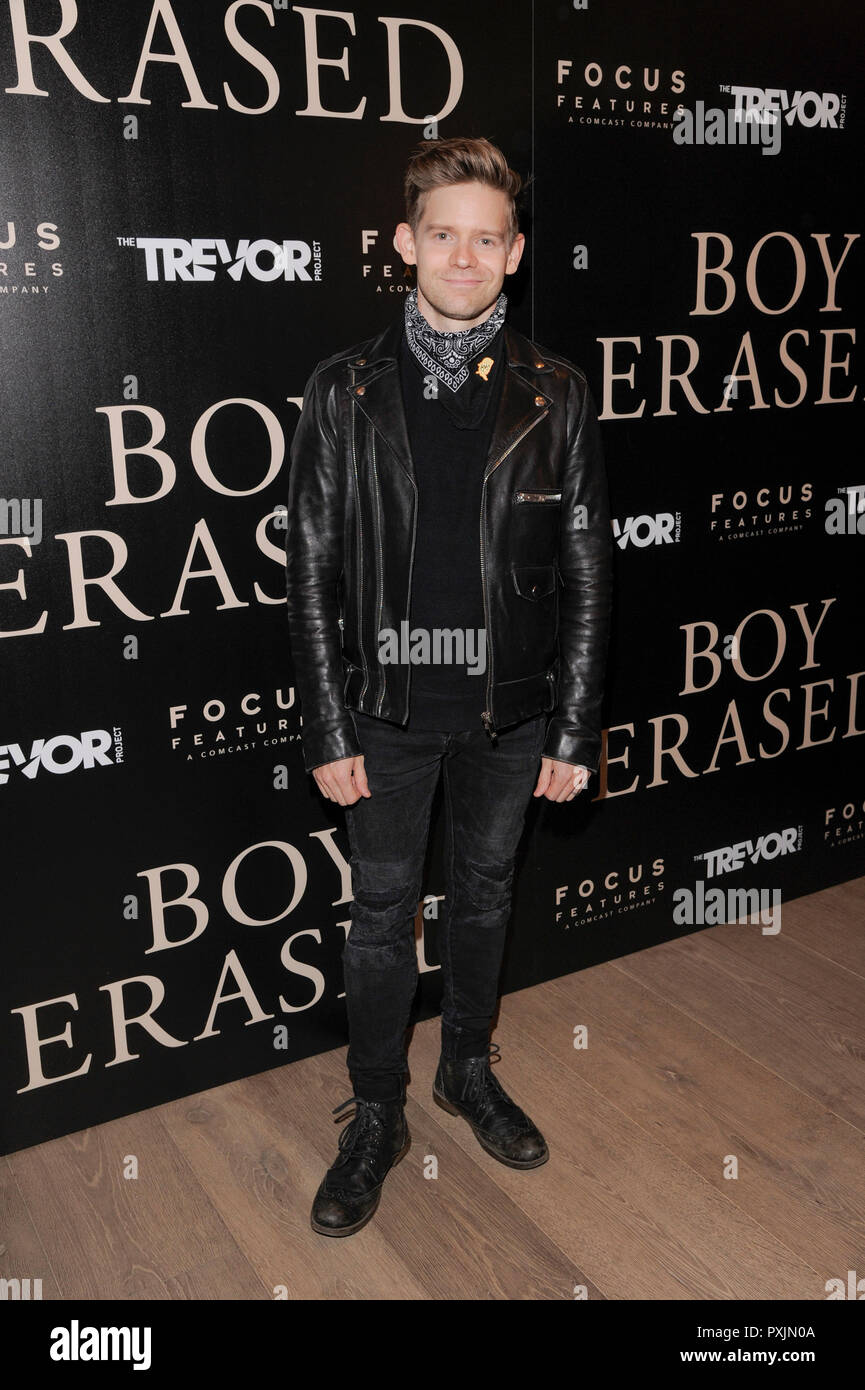 New York, USA. 22nd October, 2018. Actor Andrew Keenan-Bolger attends ...