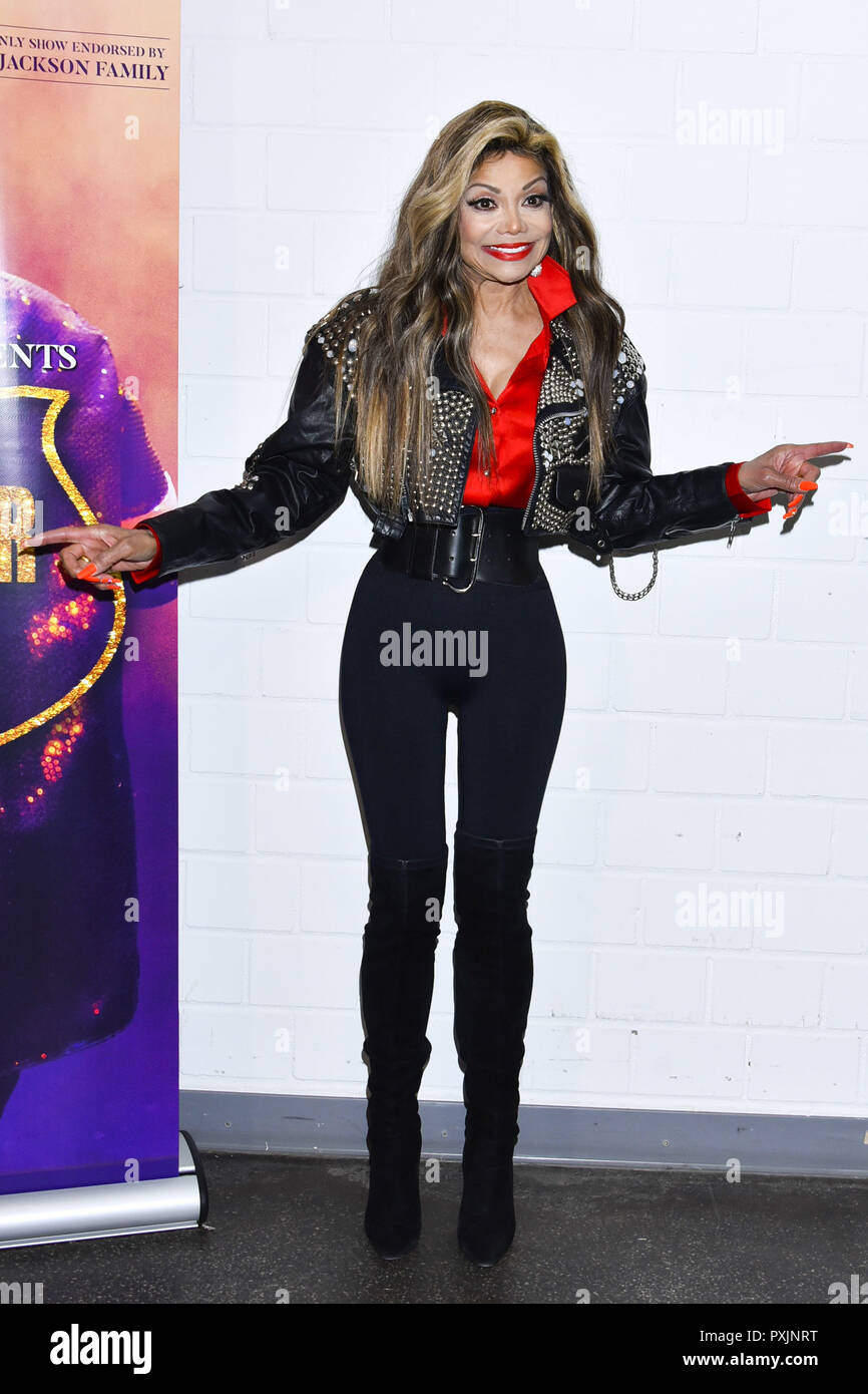 La Toya Yvonne Jackson American pop singer the older sister of the died ...