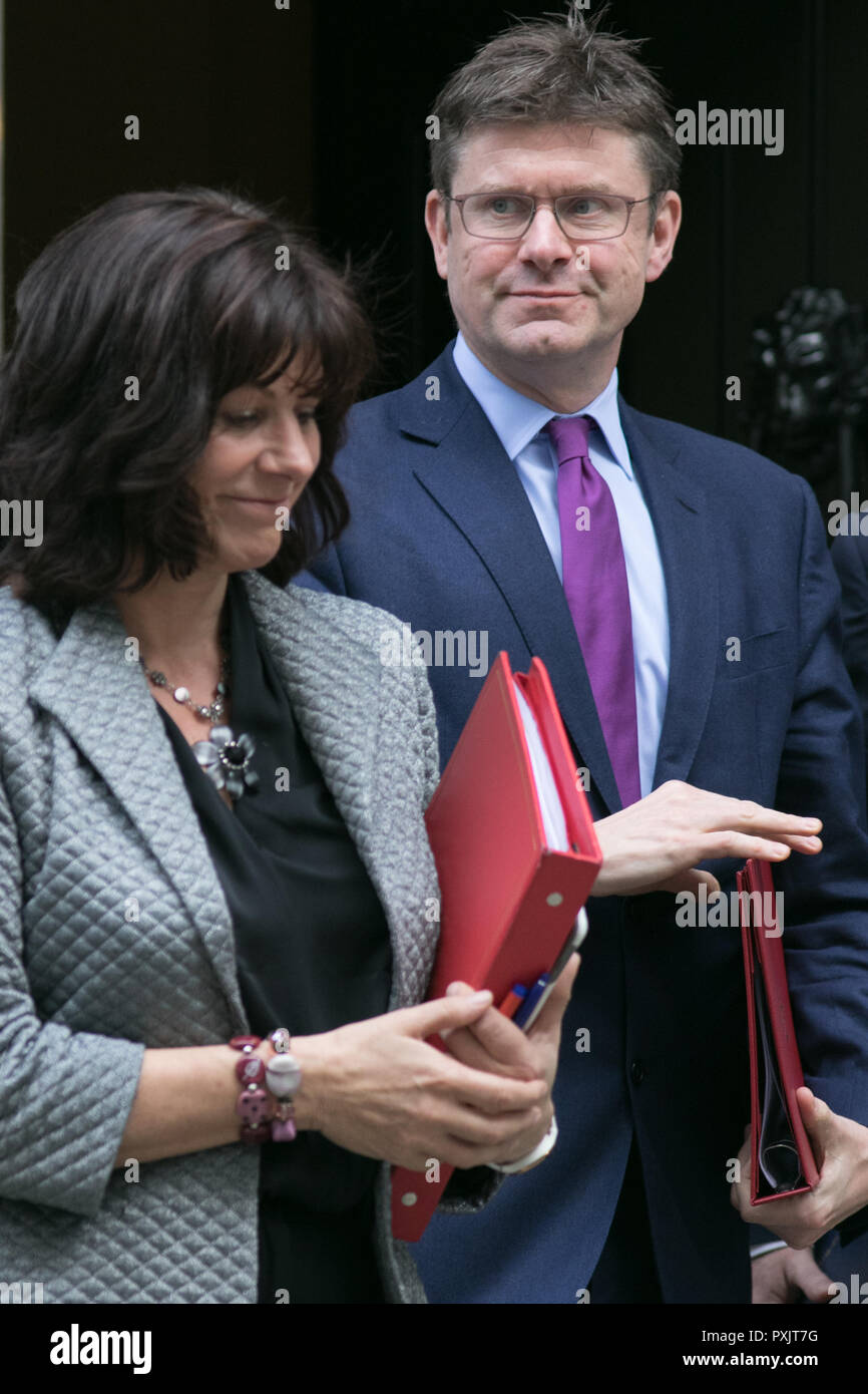 Greg clark leaving 10 downing street hi-res stock photography and ...