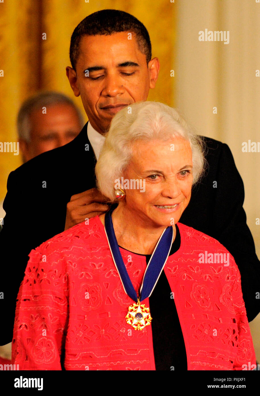 Justice sandra day oconnor hi-res stock photography and images - Alamy
