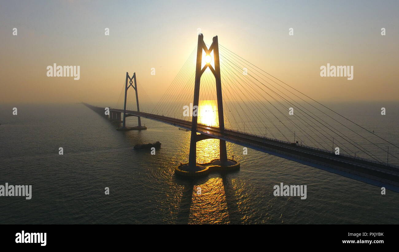 Zhuhai. 27th Dec, 2017. The Hong Kong-Zhuhai-Macao Bridge is seen in ...