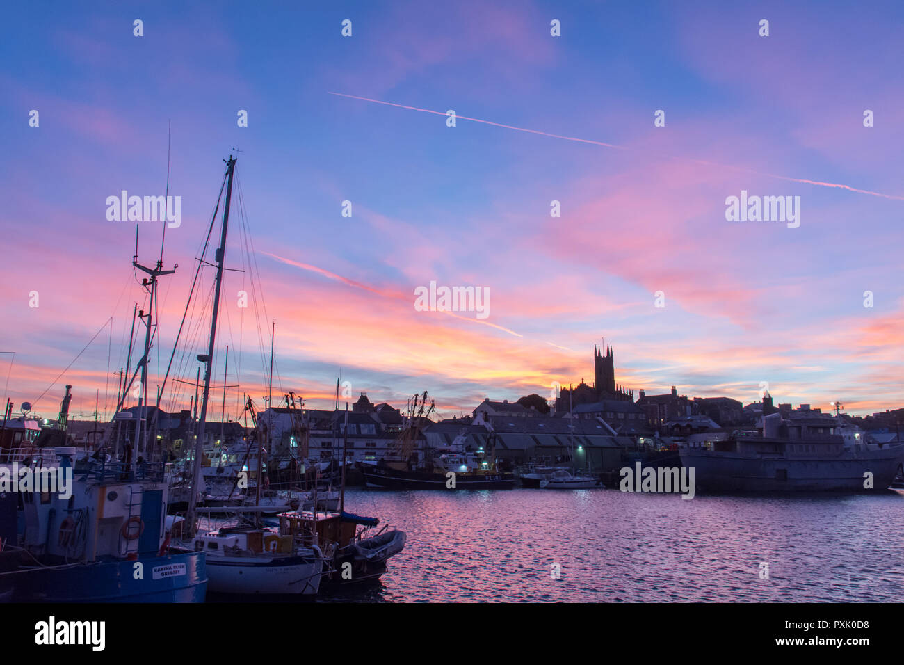 Penzance harbour, Cornwall, UK. 23rd October 2018. UK Weather. It was a ...