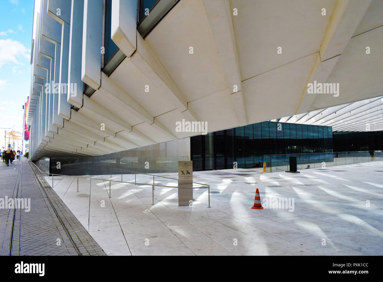 New EDP headquarters in Lisbon Stock Photo - Alamy