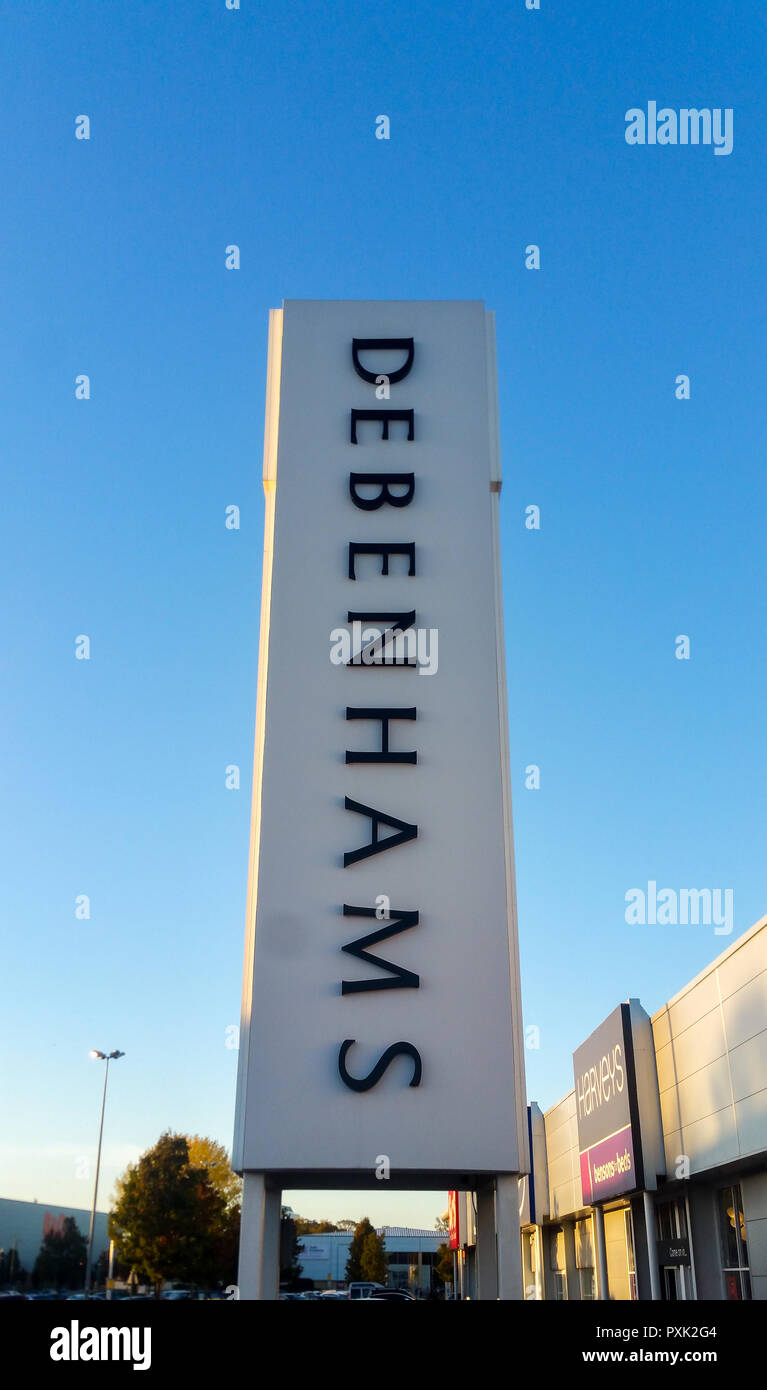 Signage tower hi-res stock photography and images - Alamy