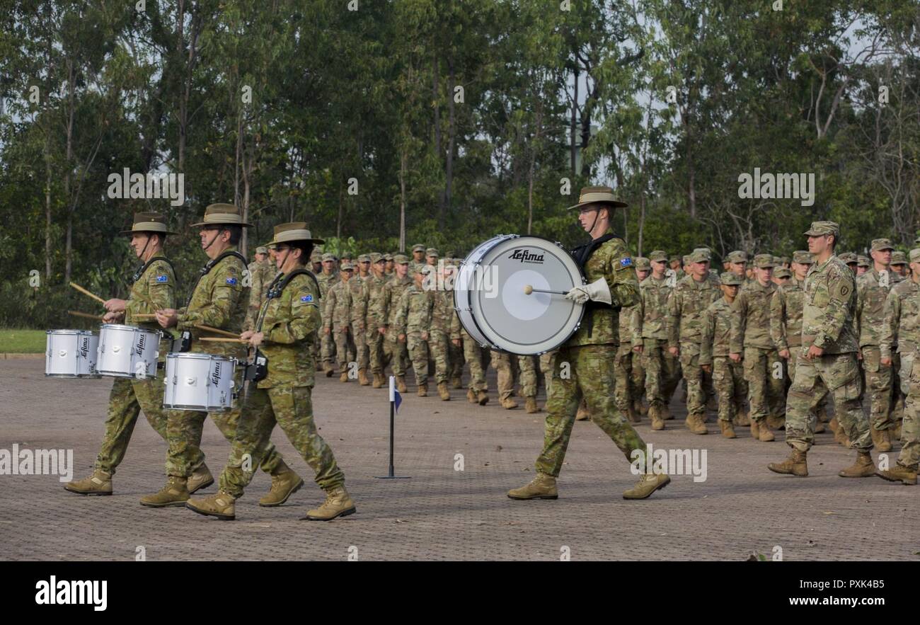 AUSTRALIAN ARMY BASE ROBORTSON BARRACKS, Darwin -- Australian Defence ...