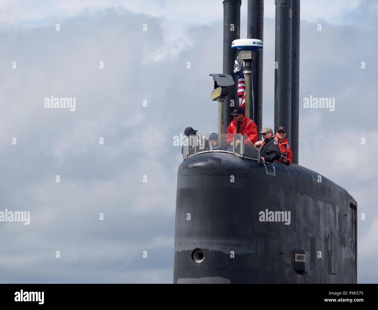 PUGET SOUND, Wash. (June 02, 2017) The Blue Crew of the Ohio-class ...