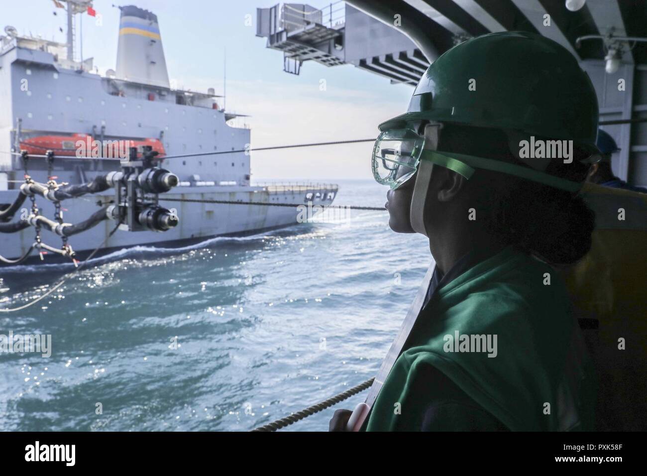 Uss briscoe hi-res stock photography and images - Alamy