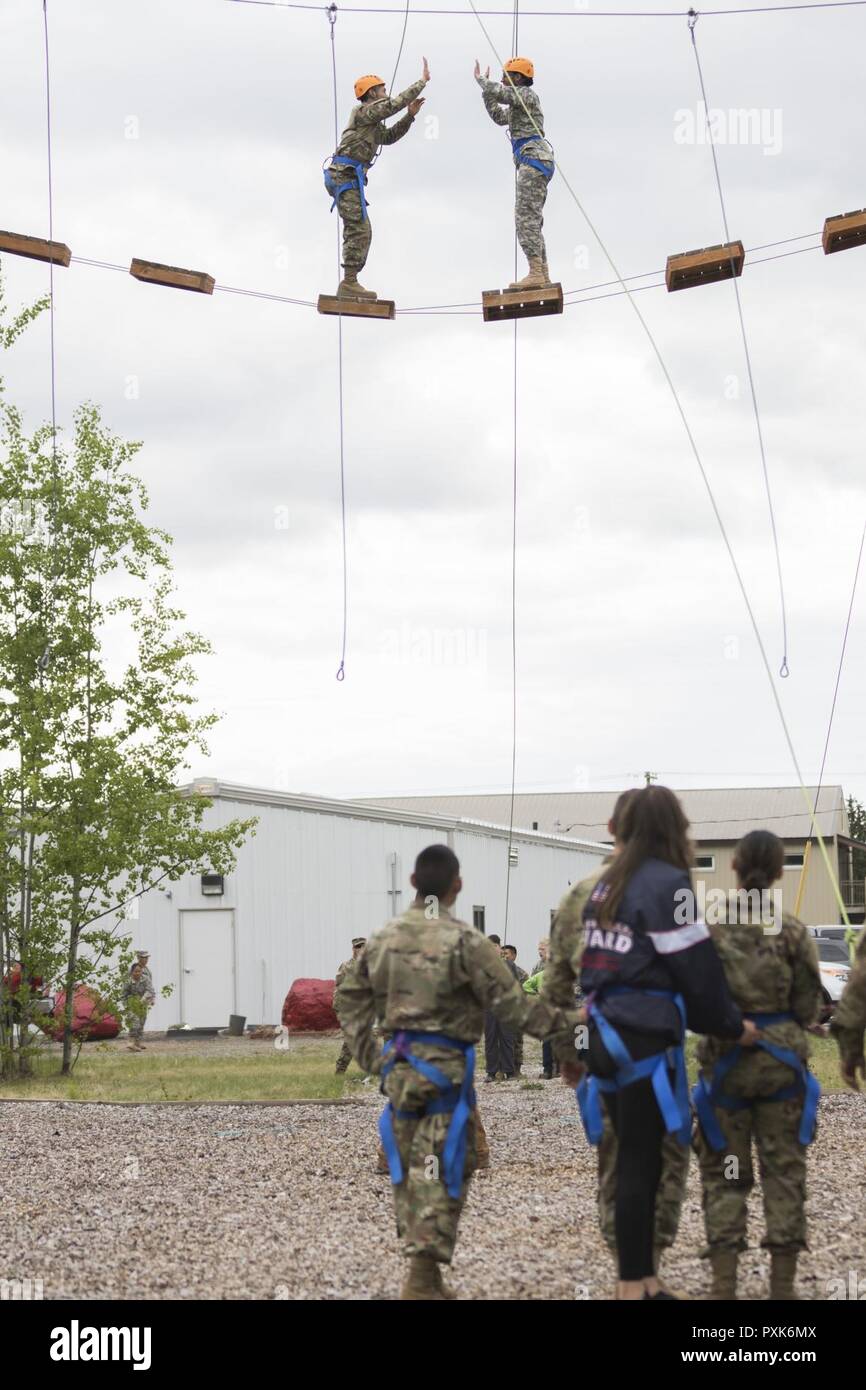 Guardsmen with the Alaska Army National Guard’s Recruit Sustainment ...