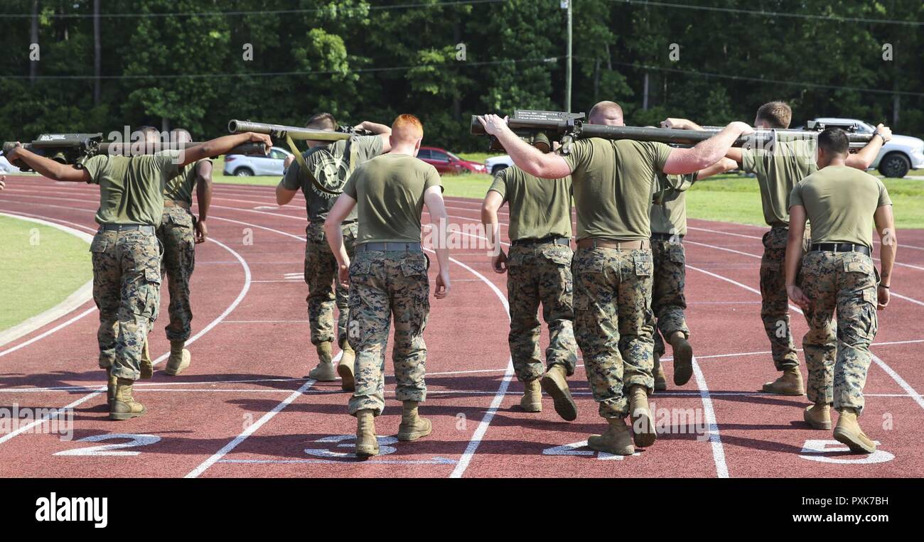 Marines prepare for the stinger missile race during a combine hosted by ...