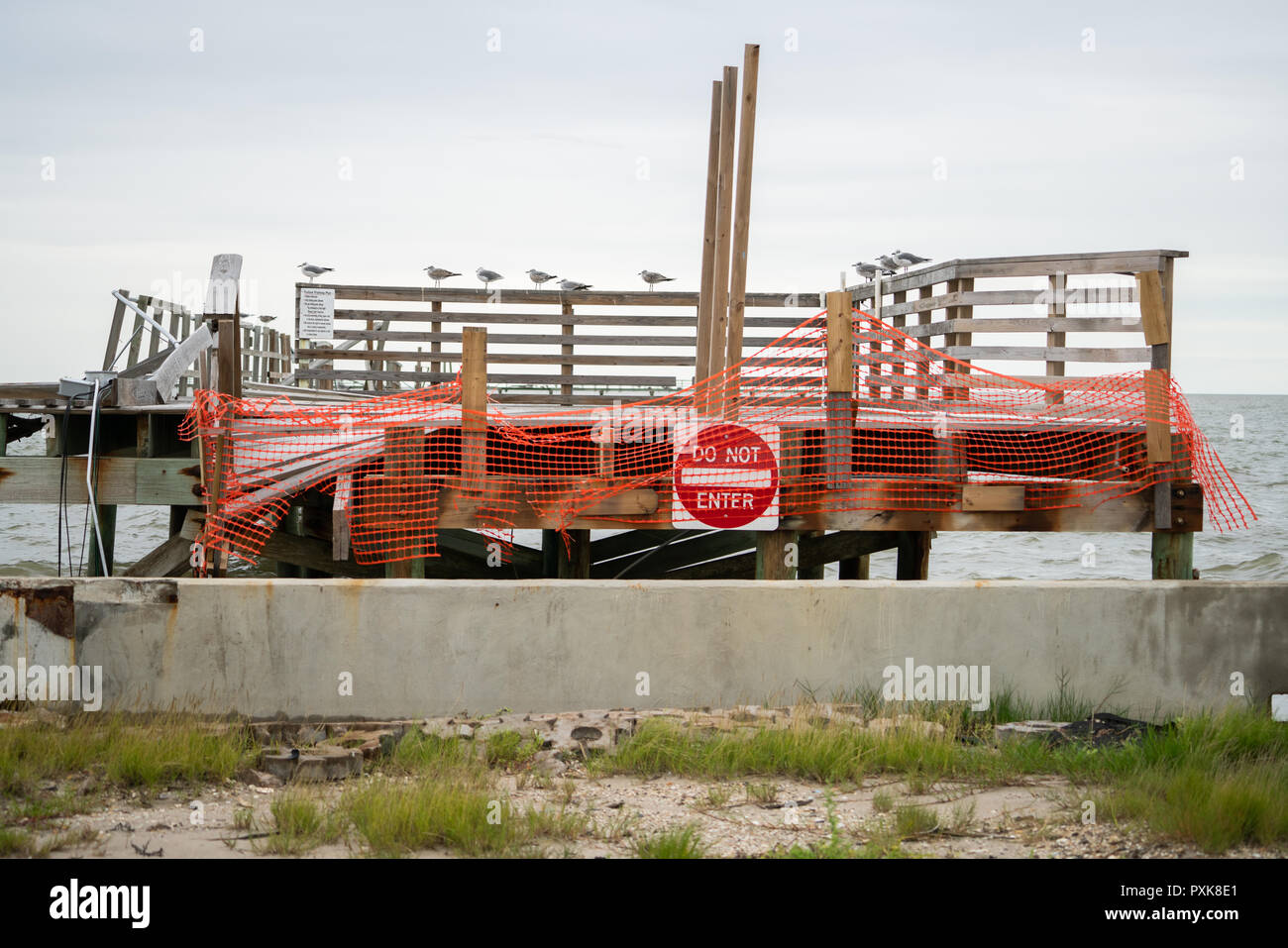 Old harvey sign hi-res stock photography and images - Alamy