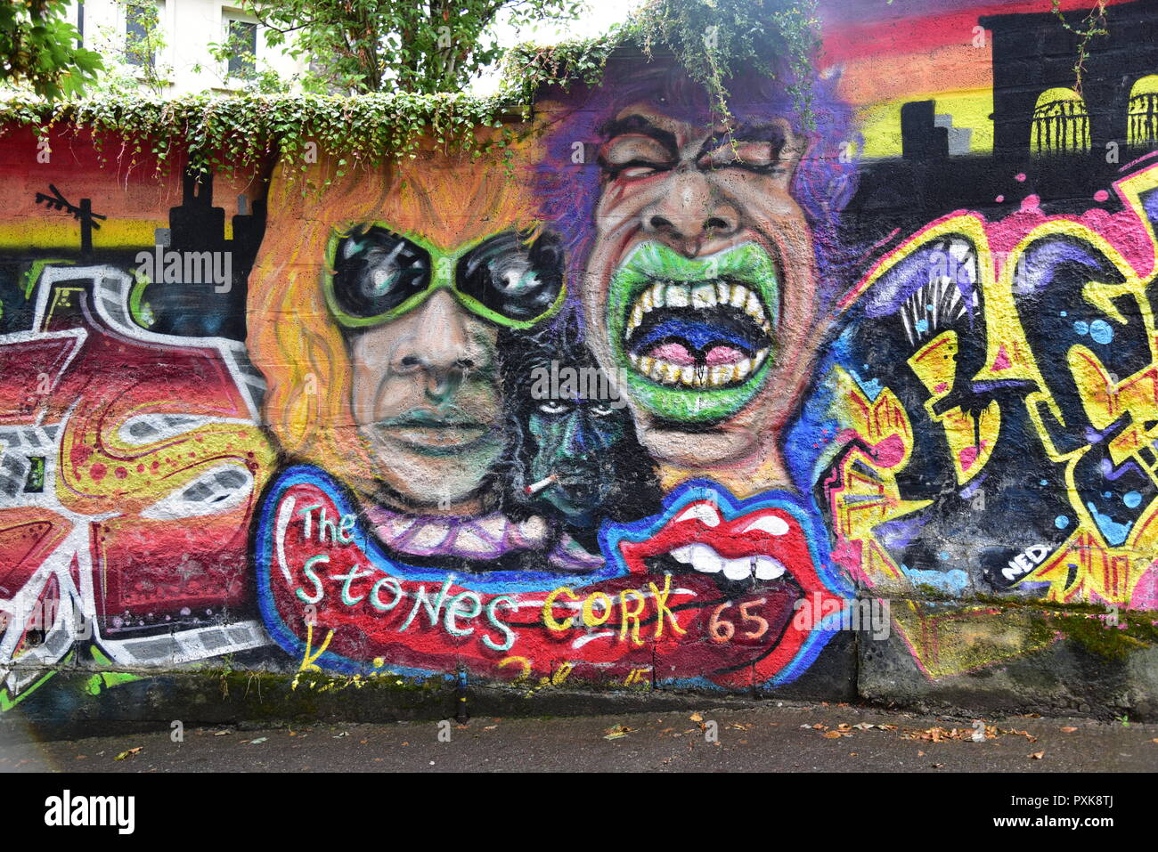 Graffiti cork hi-res stock photography and images - Alamy