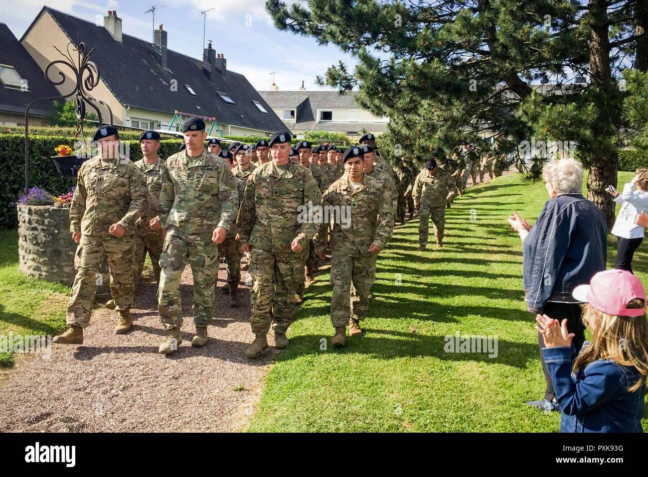 U.S. Army Soldiers of the 1st Battalion, 8th Infantry Regiment, 3rd ...