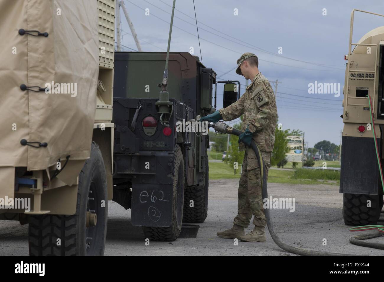 1 186th infantry hi-res stock photography and images - Alamy