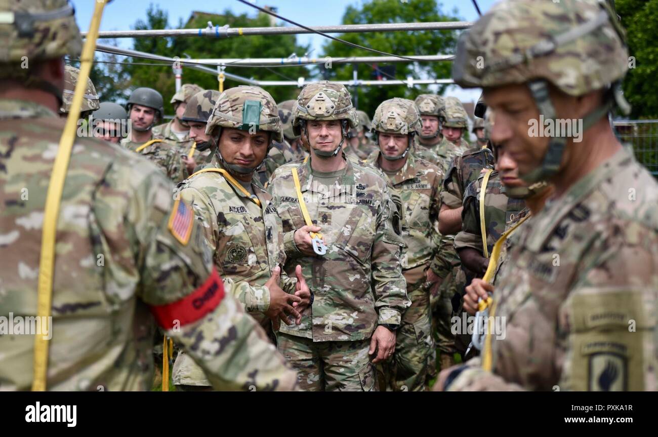 Christopher velez hi-res stock photography and images - Alamy