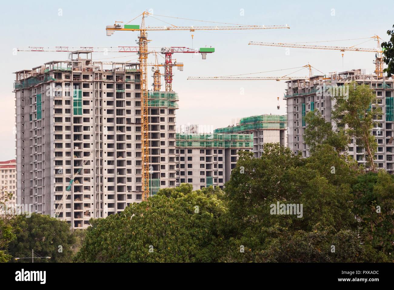 The technology or art of high rise apartment construction using crane ...