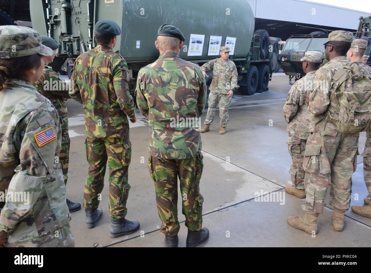 The Regimental Engineer Squadron, 2nd Cavalry Regiment hosts a Wet Gap ...