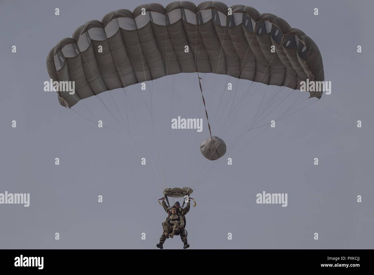 U.S., French and Italian service members participate in static-line and ...