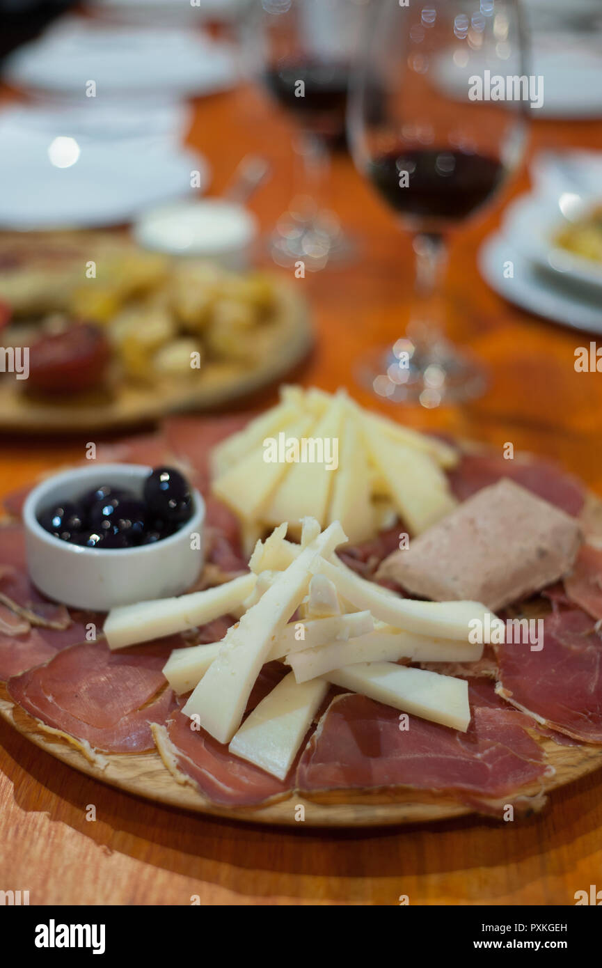 Restaurant tapa hi-res stock photography and images - Alamy