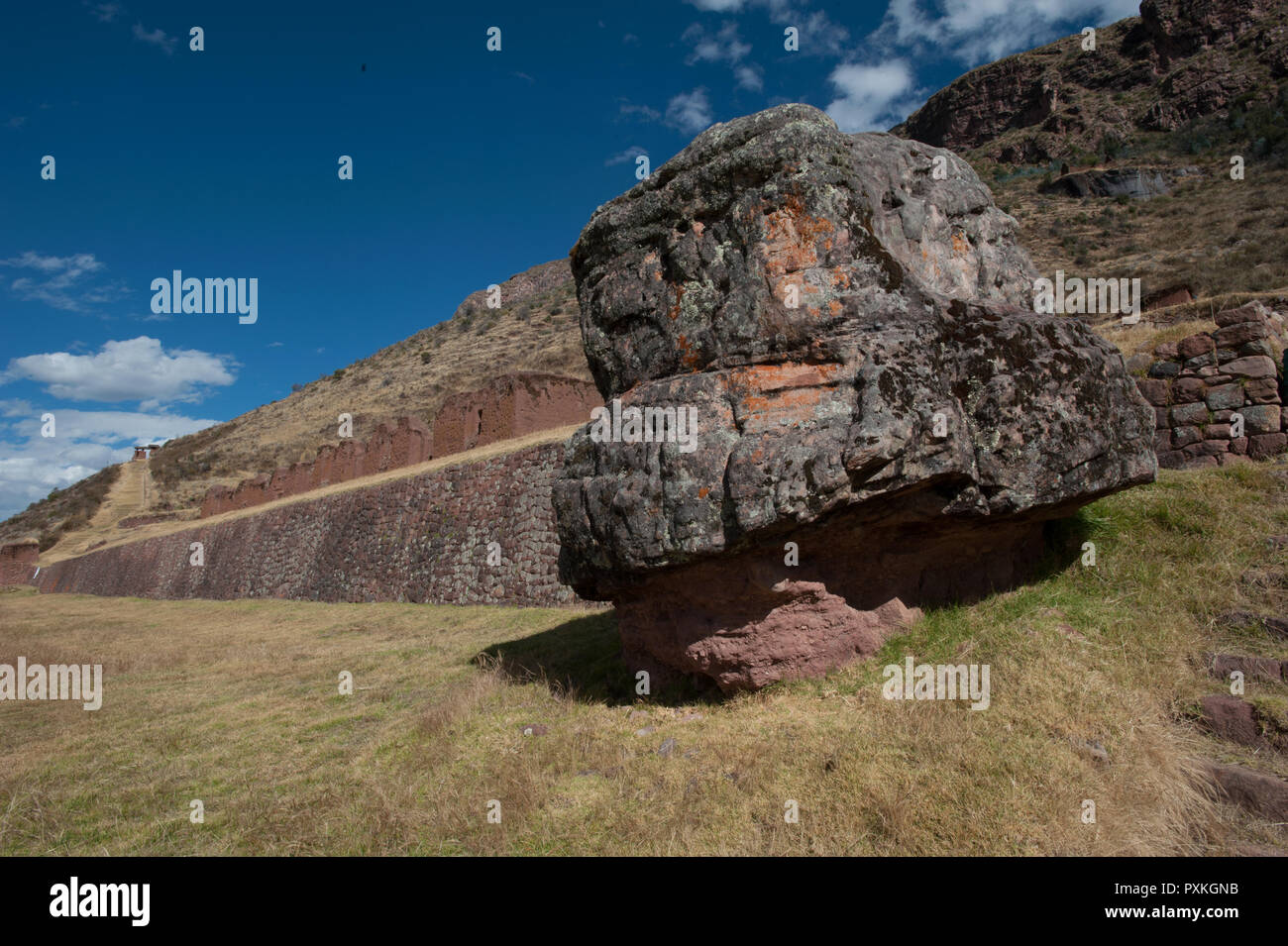 Arq site call Huchuy Qosqo Stock Photo - Alamy