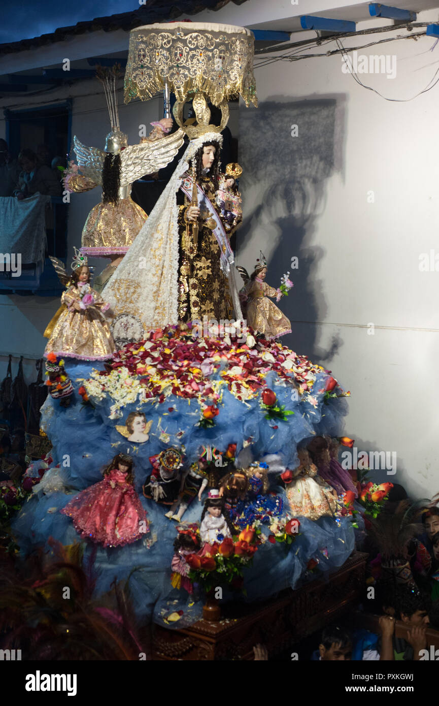 Tortuous path hi-res stock photography and images - Alamy