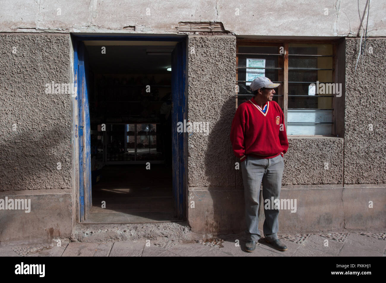 In the center of Pisac Stock Photo - Alamy