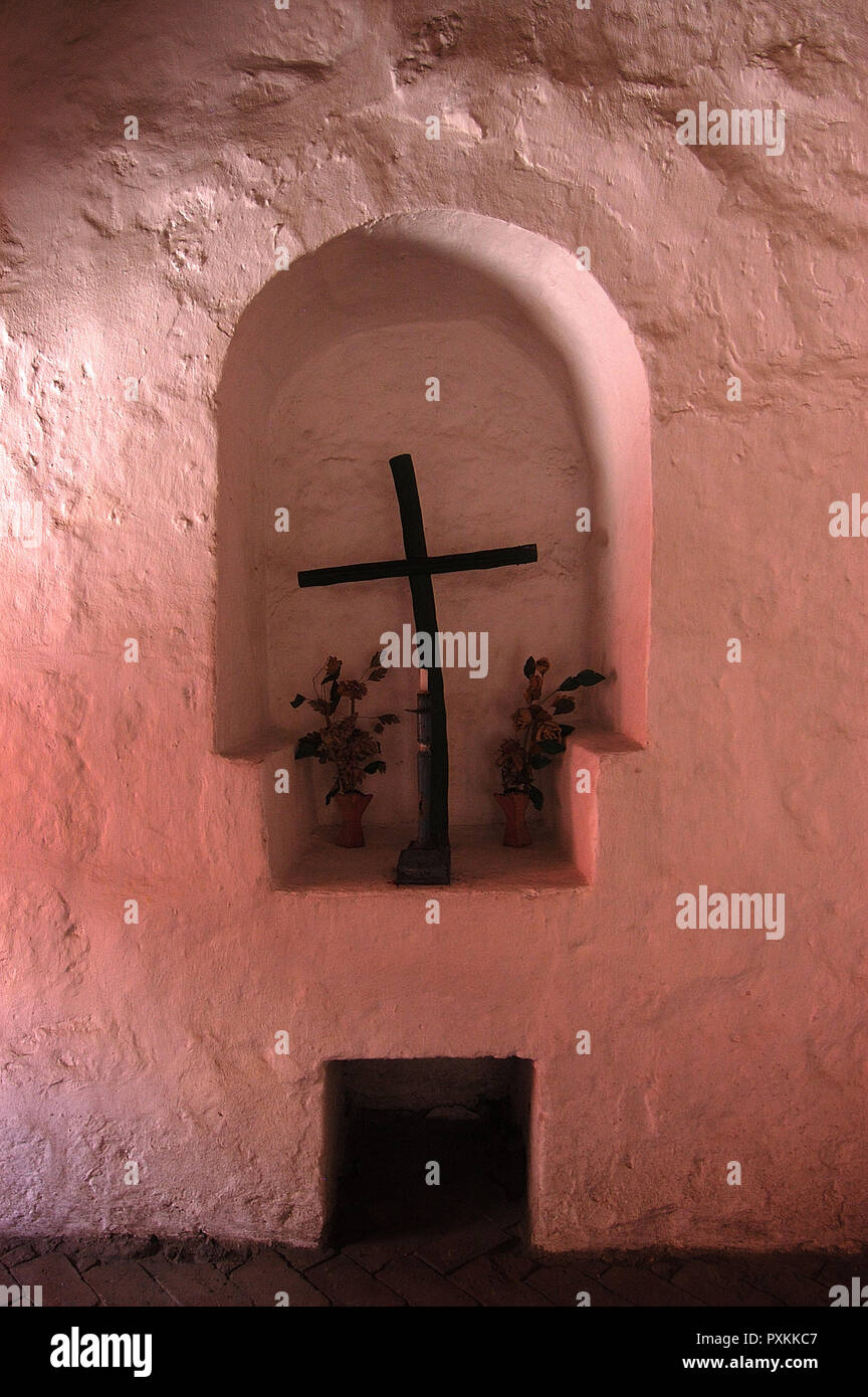 Cloistered nuns hi-res stock photography and images - Alamy