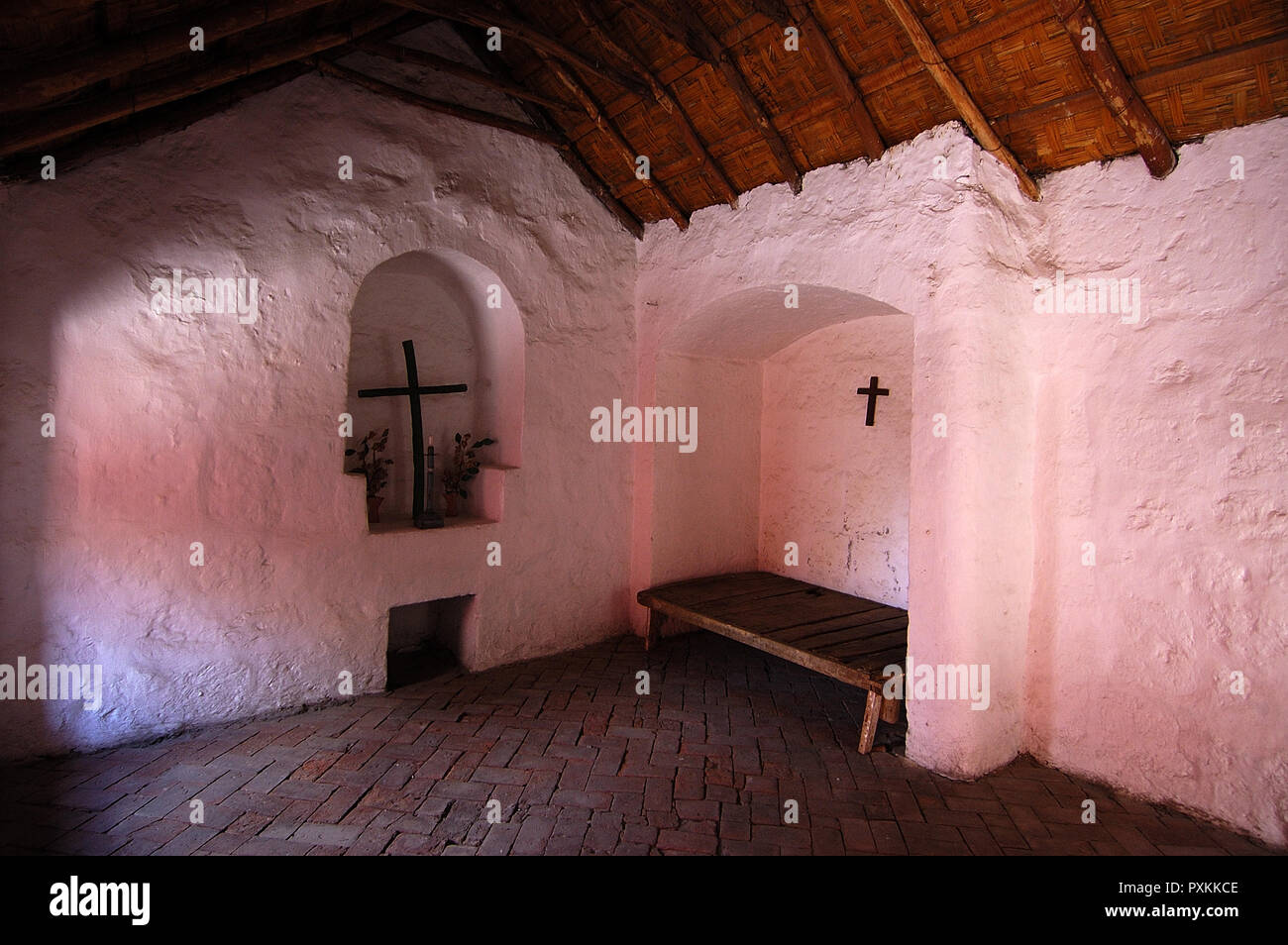 Cloistered nuns hi-res stock photography and images - Alamy