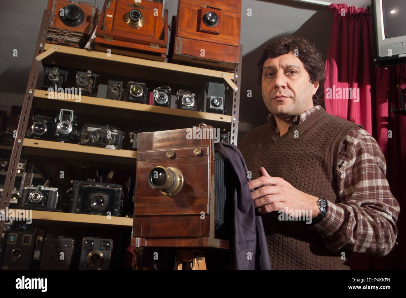 Bar imperio hi-res stock photography and images - Alamy