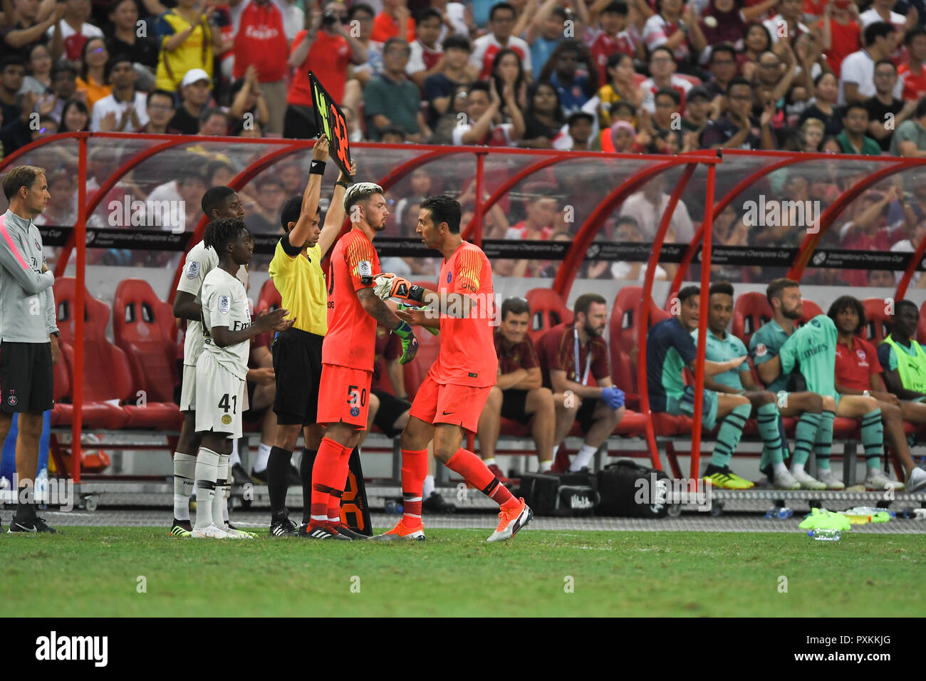 Kallang-Singapore-28Jul2018:Player of PSG prepare changing substitution ...