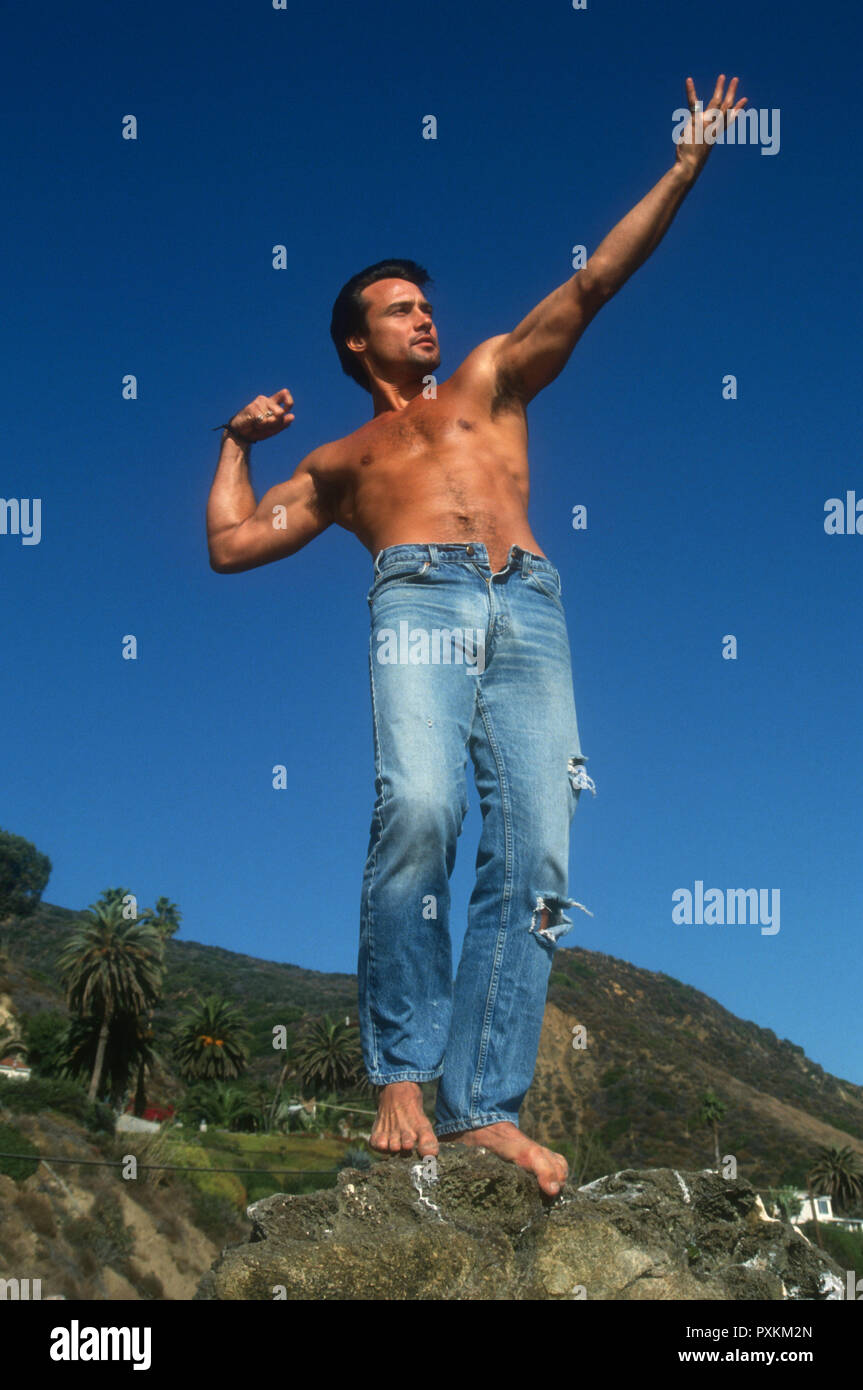 MALIBU, CA - NOVEMBER 12: (EXCLUSIVE) Actor Anthony Addabbo poses ...