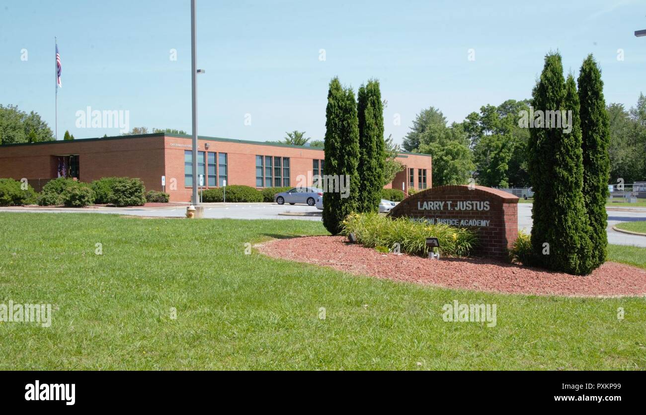 The North Carolina National Guard’s (NCNG) Joint Operation Center (JOC ...