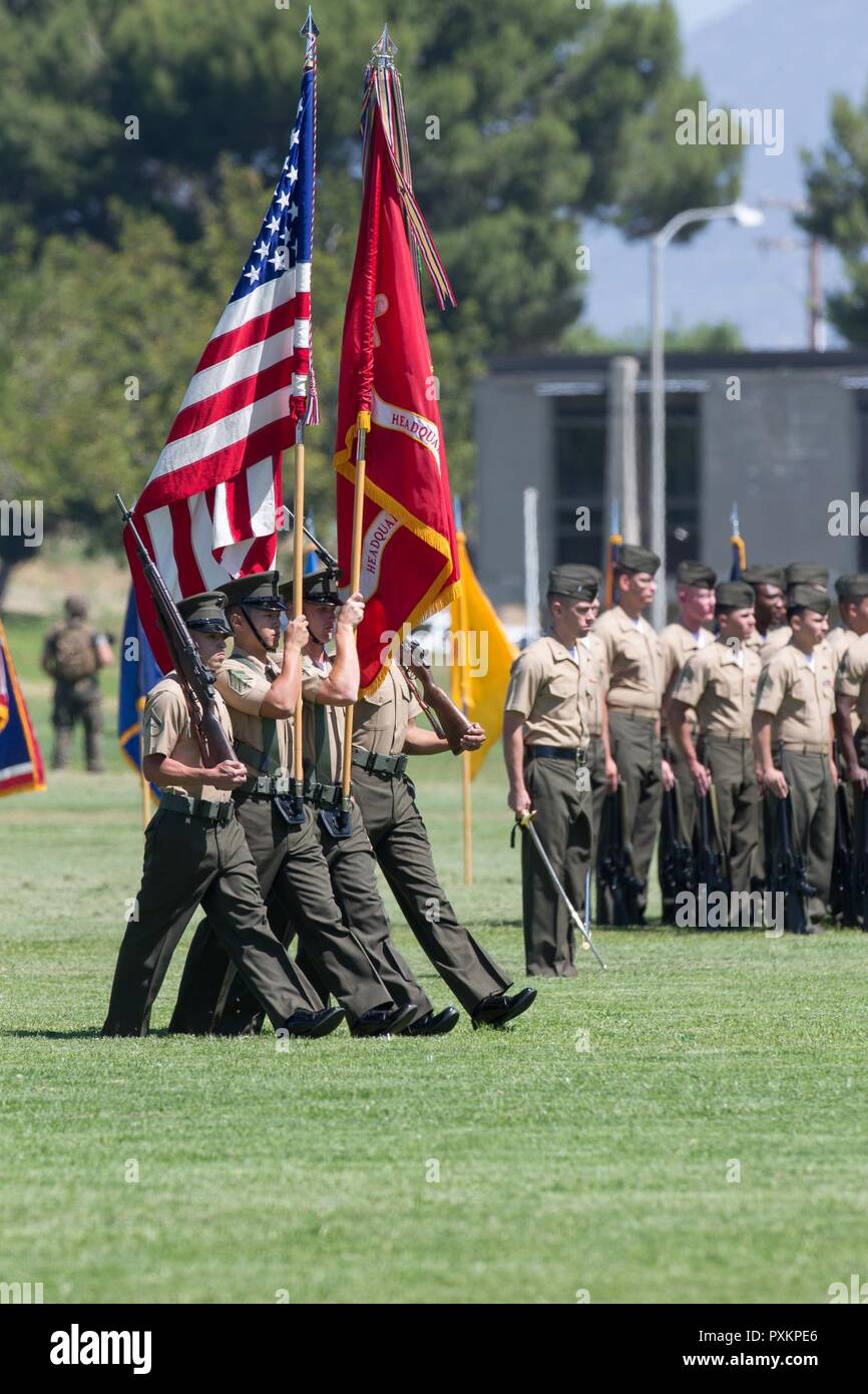 U.S. Marines with 1st Marine Logistics Group, Headquarters Regiment ...
