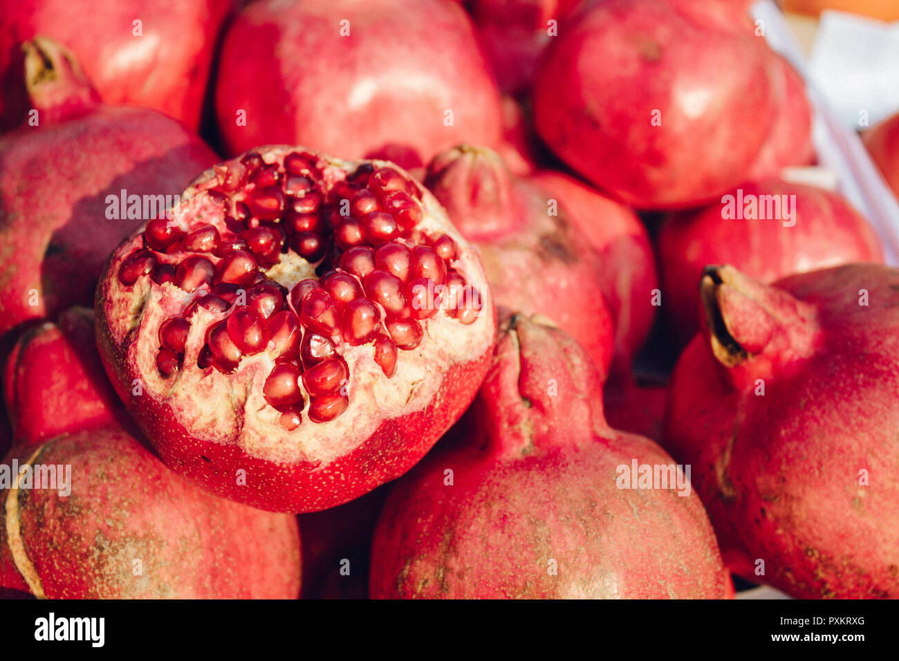 close up half of pomegranate, close up pomegranate background Stock ...