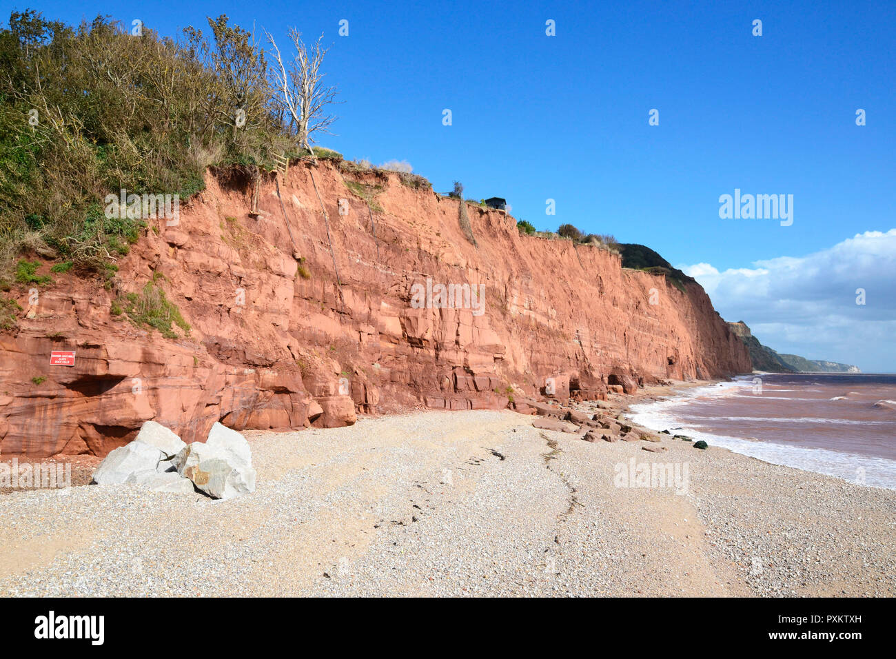 Sidmouth beach rocks hi-res stock photography and images - Alamy