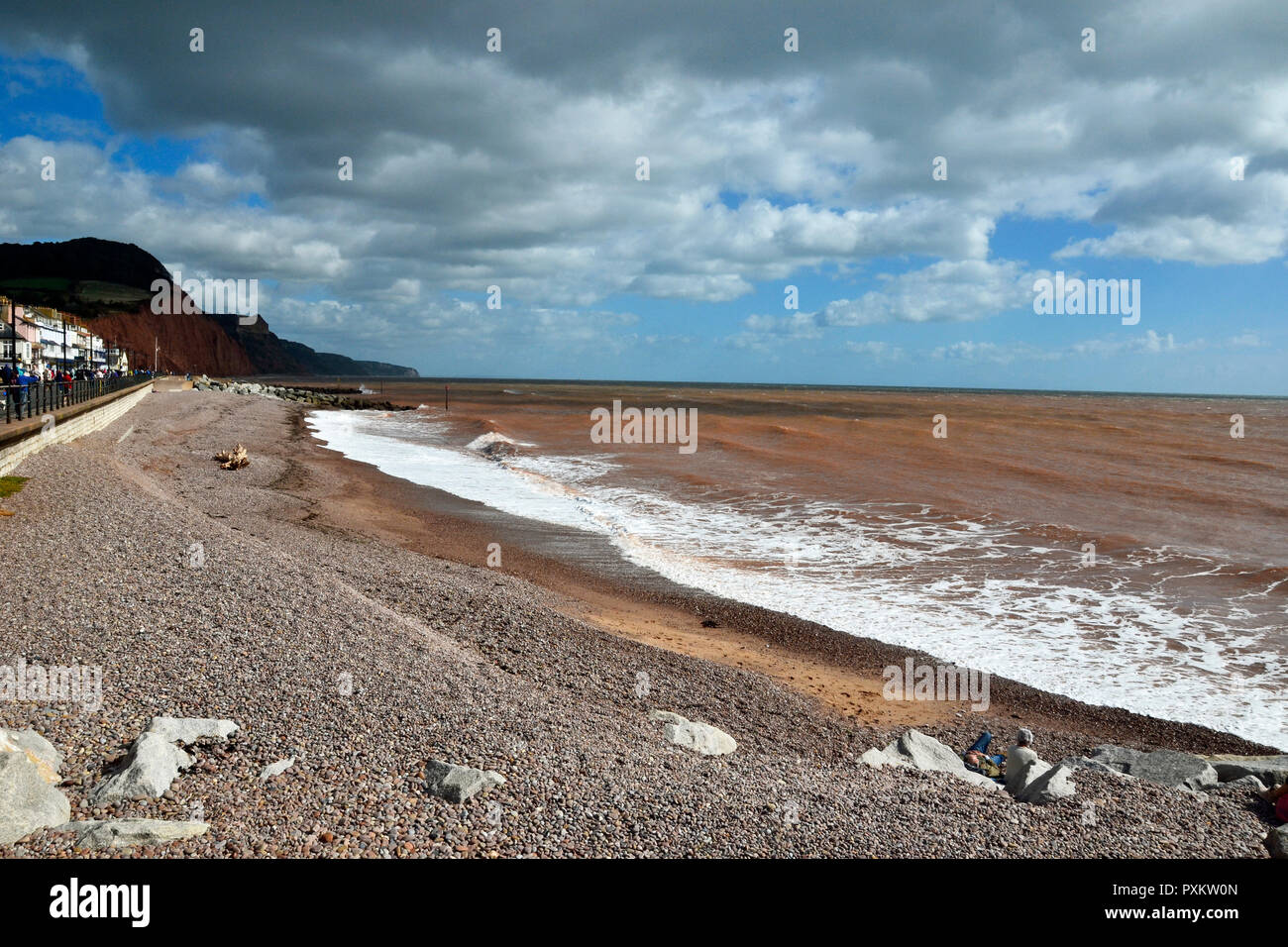Sidmouth beach rocks hi-res stock photography and images - Alamy