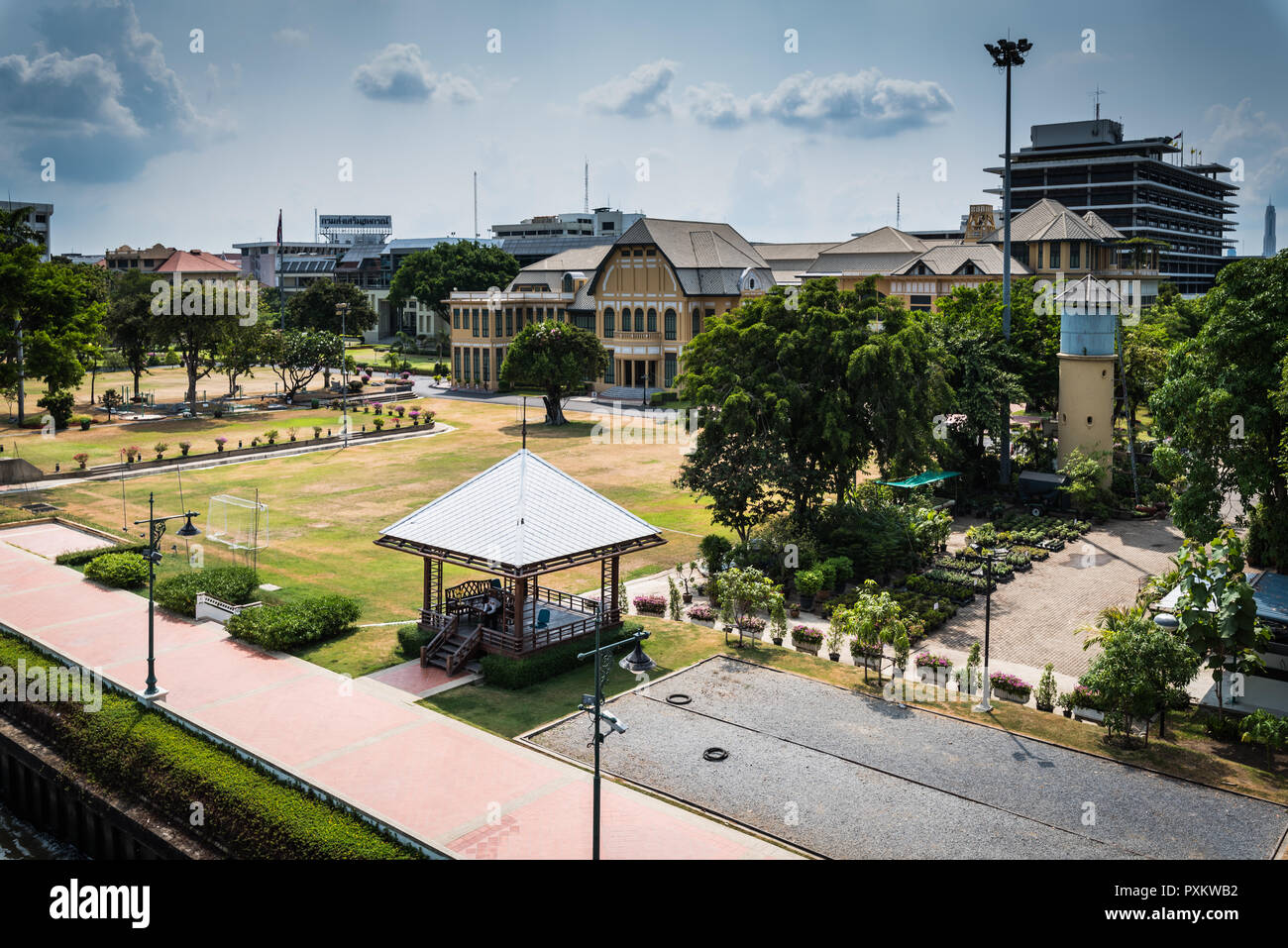 Phaya thai palace hi-res stock photography and images - Alamy