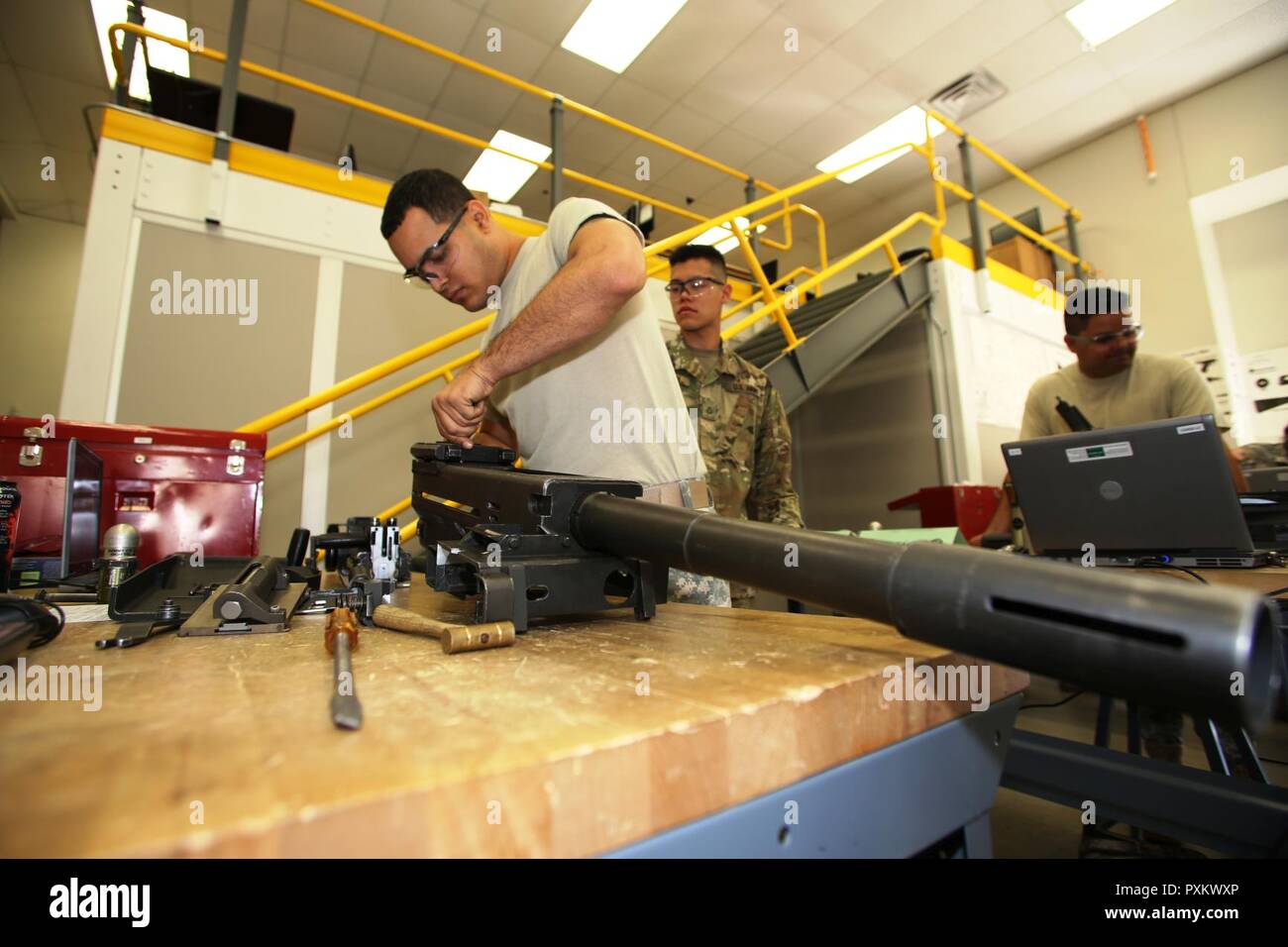 Unit armorer course hi-res stock photography and images - Alamy
