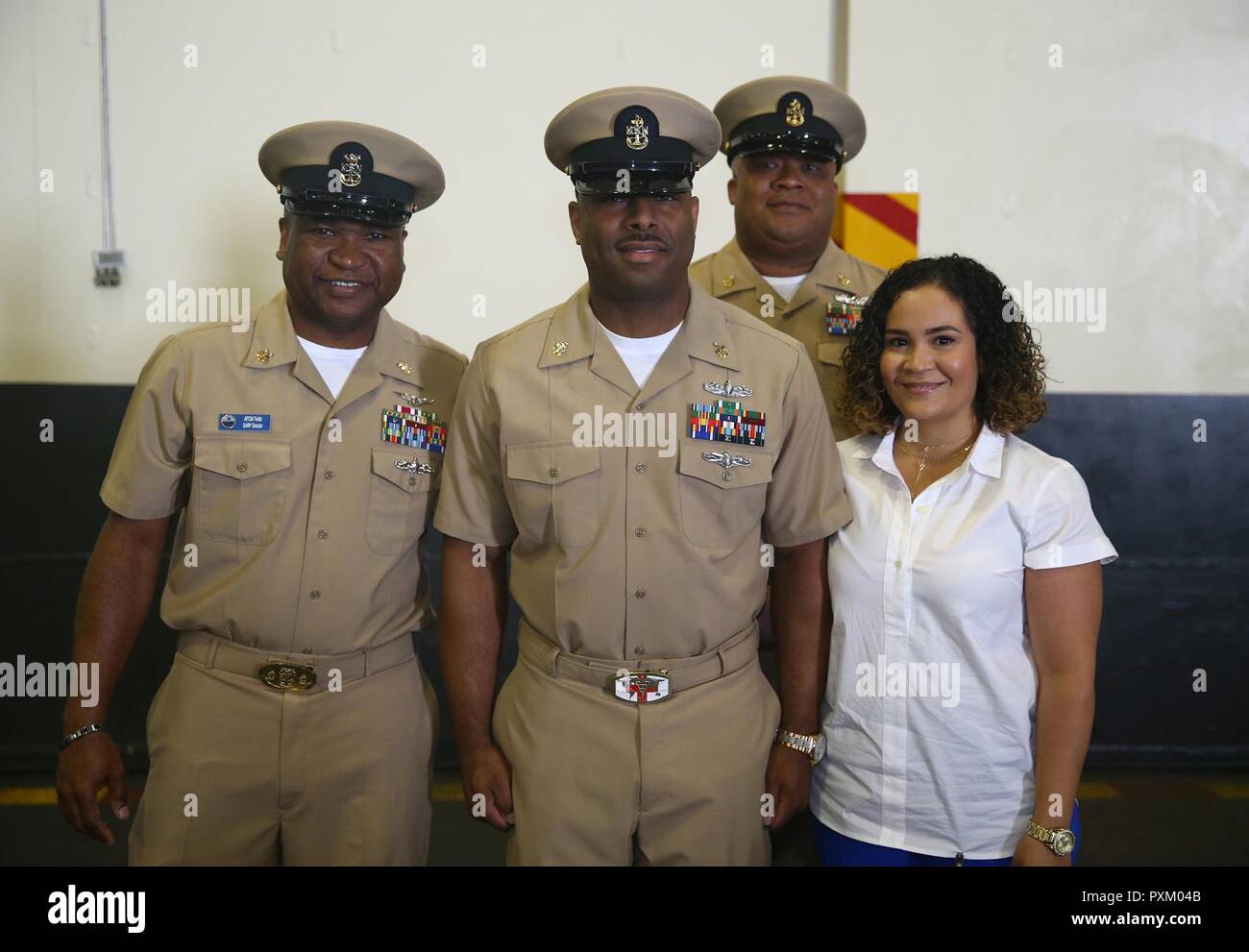 9 NORFOLK, Va. (June 9, 2017)- Senior Chief Hospital Corpsman Cedric ...