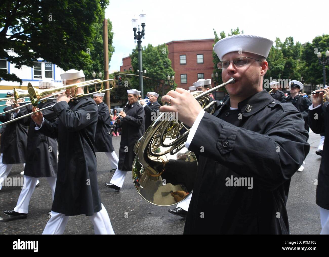 PORTLAND Ore., (June 10, 2017) – Sailors with Navy Band Northwest ...