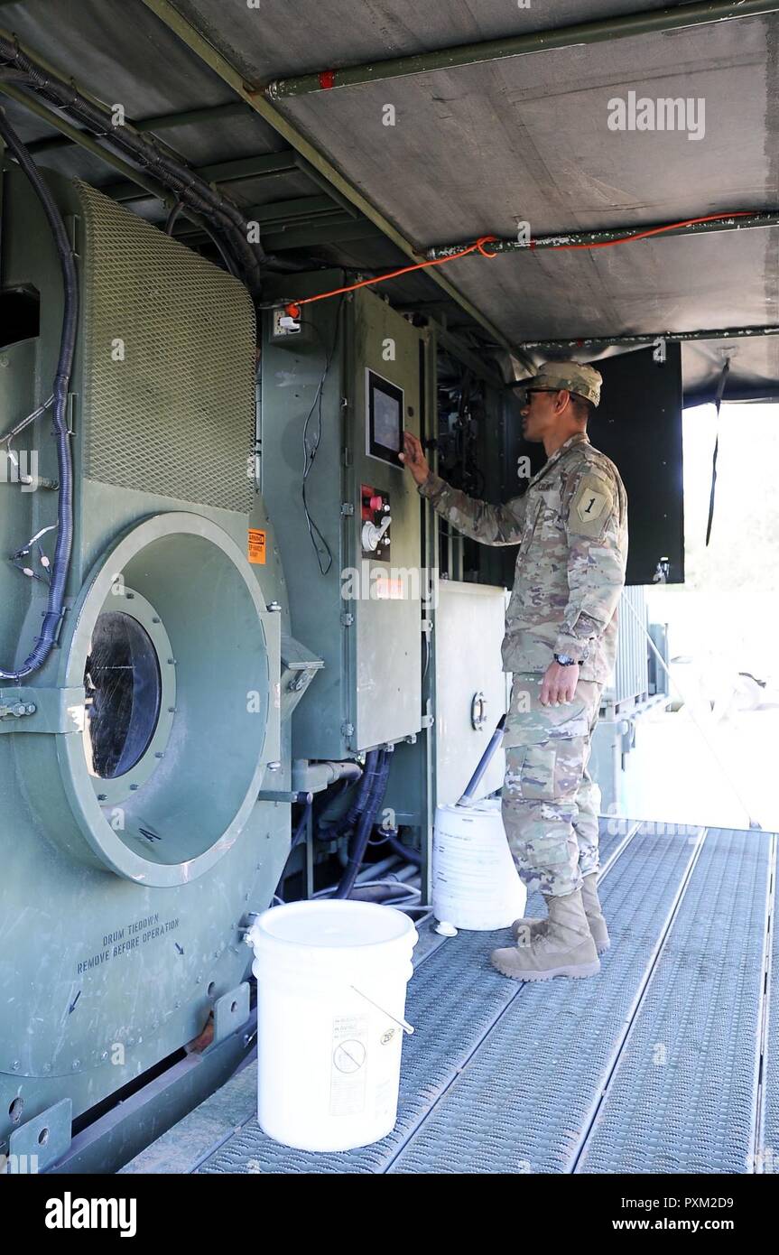 497th combat sustainment support battalion hi-res stock photography and ...