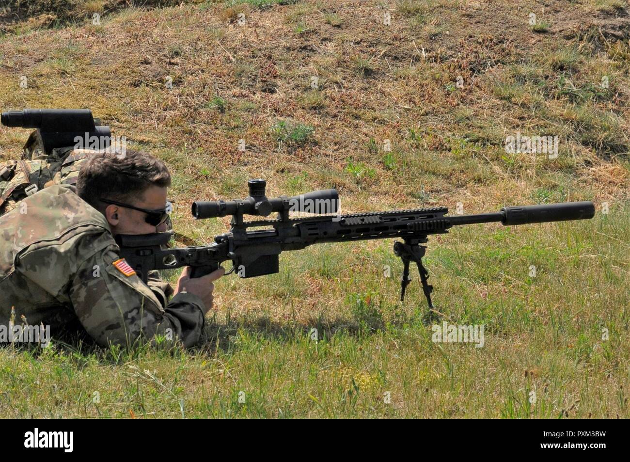 M2010 enhanced sniper rifle hi-res stock photography and images - Alamy