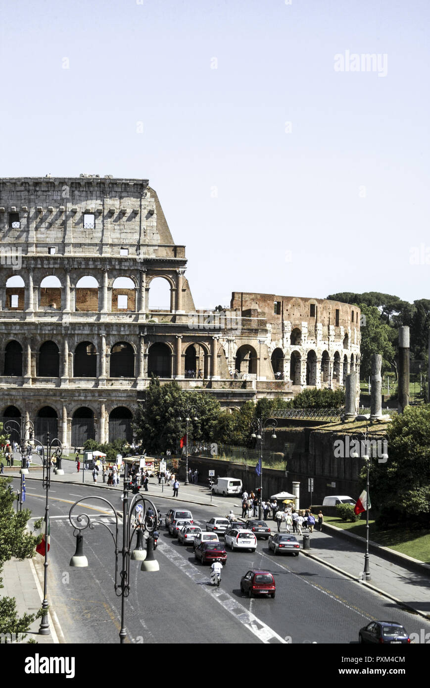 Vista colosseo hi-res stock photography and images - Alamy