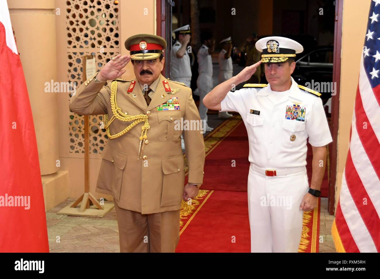 His majesty shaikh hamad bin isa al khalifa hi-res stock photography ...