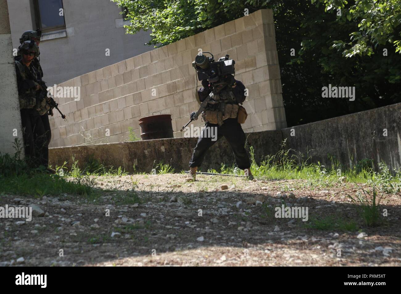 182nd infantry hi-res stock photography and images - Alamy