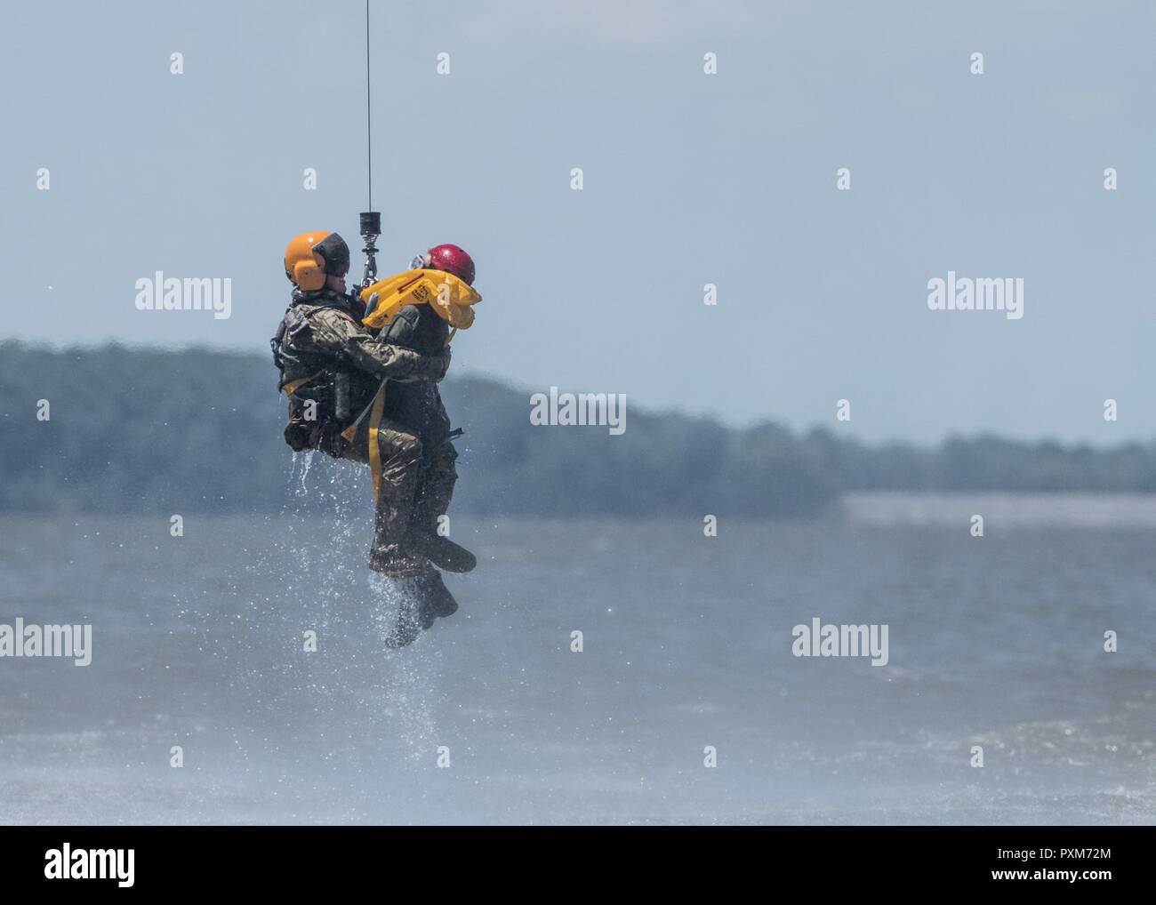 The 6-101st Aviation Regiment from Fort Campell, Kentucky hold their ...